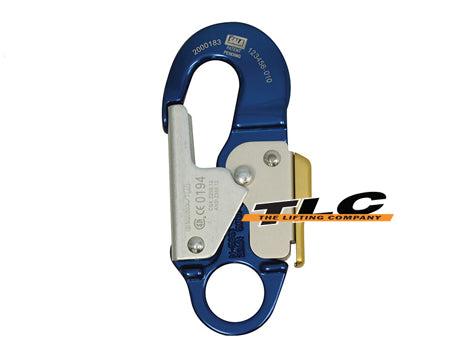 Triple action snap hook - the lifting company