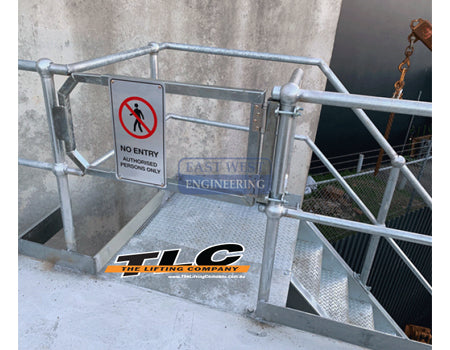 Usg12 safety swing gate - the lifting company